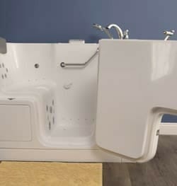 The Best Wheelchair-Accessible Tubs of 2023 | Family Assets
